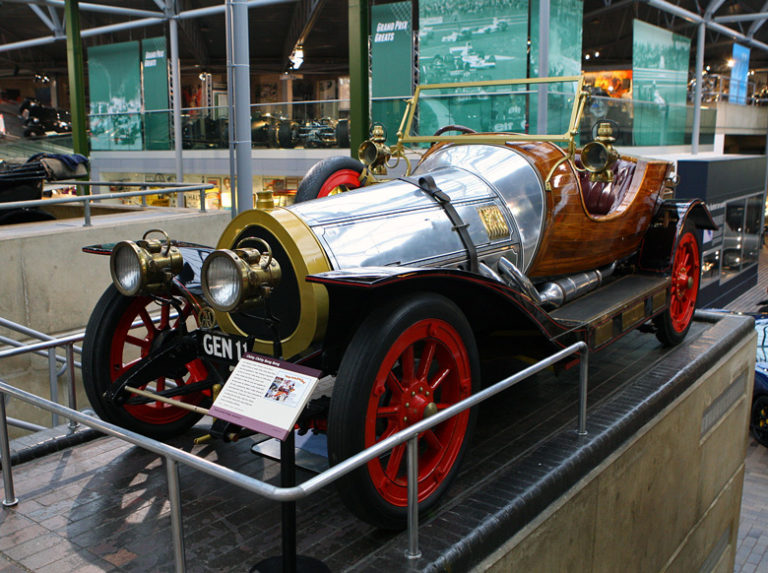 The National Museum at Beaulieu: Cars A-L